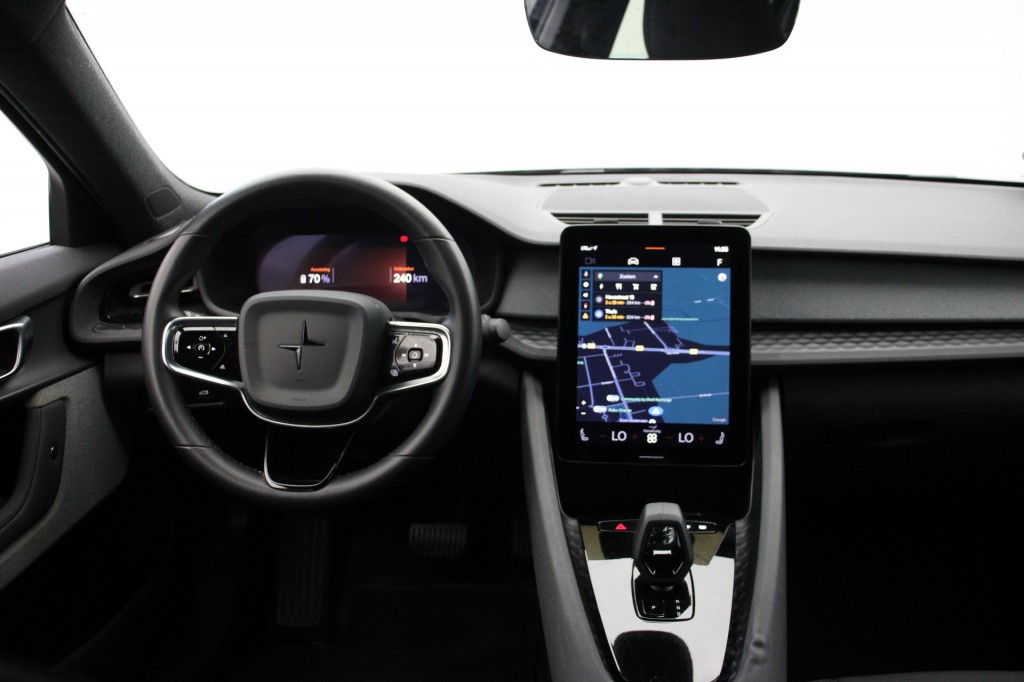 POLESTAR 2 Standard Range Single Motor 63kWh - Carplay, Camera, Navi ...